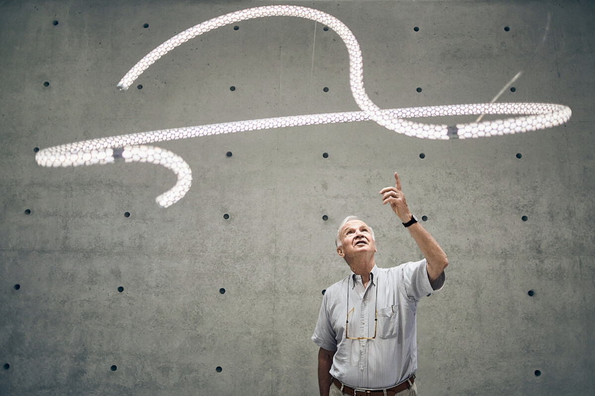 Squiggle™ – Luminart Lighting